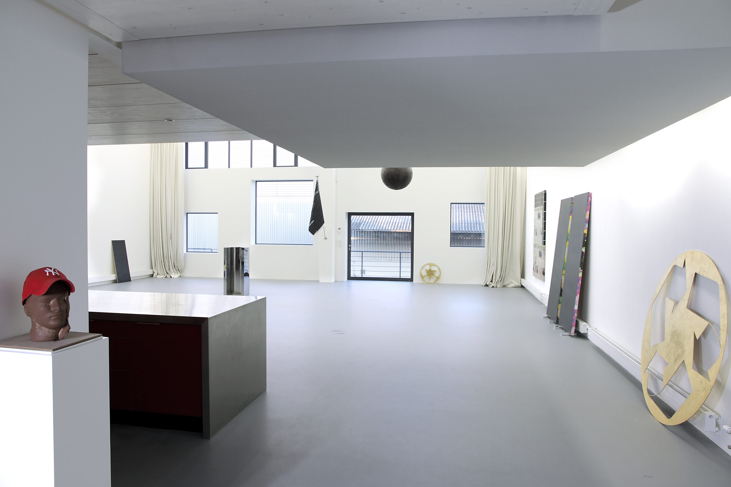 Wade Guyton & Kelley Walker – exhibition at Art Bärtschi & Cie